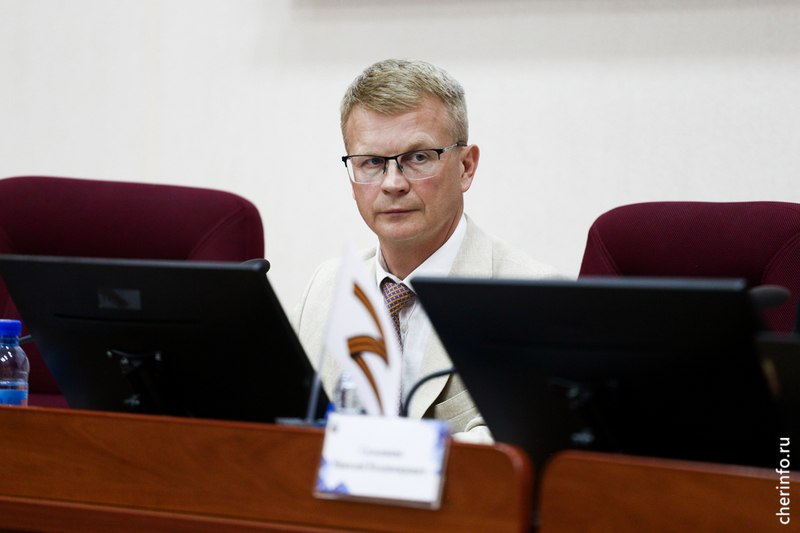 Глава Череповца Игорь Быков досрочно сложил полномочия